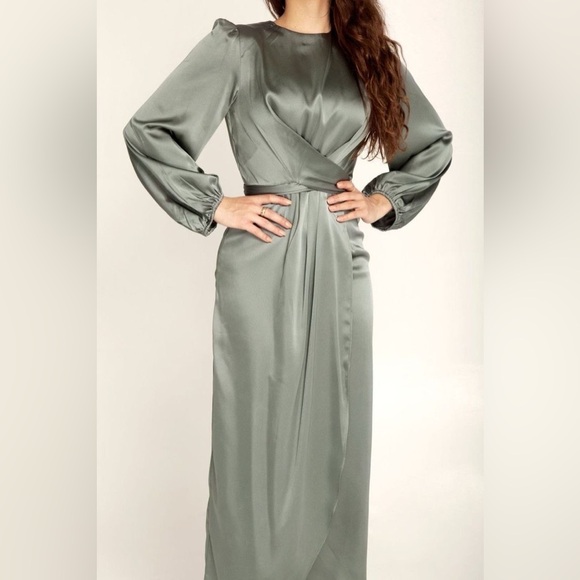 Dresses | Veiled Collection Unused Blue Satin Long Sleeve Maxi Dress ...